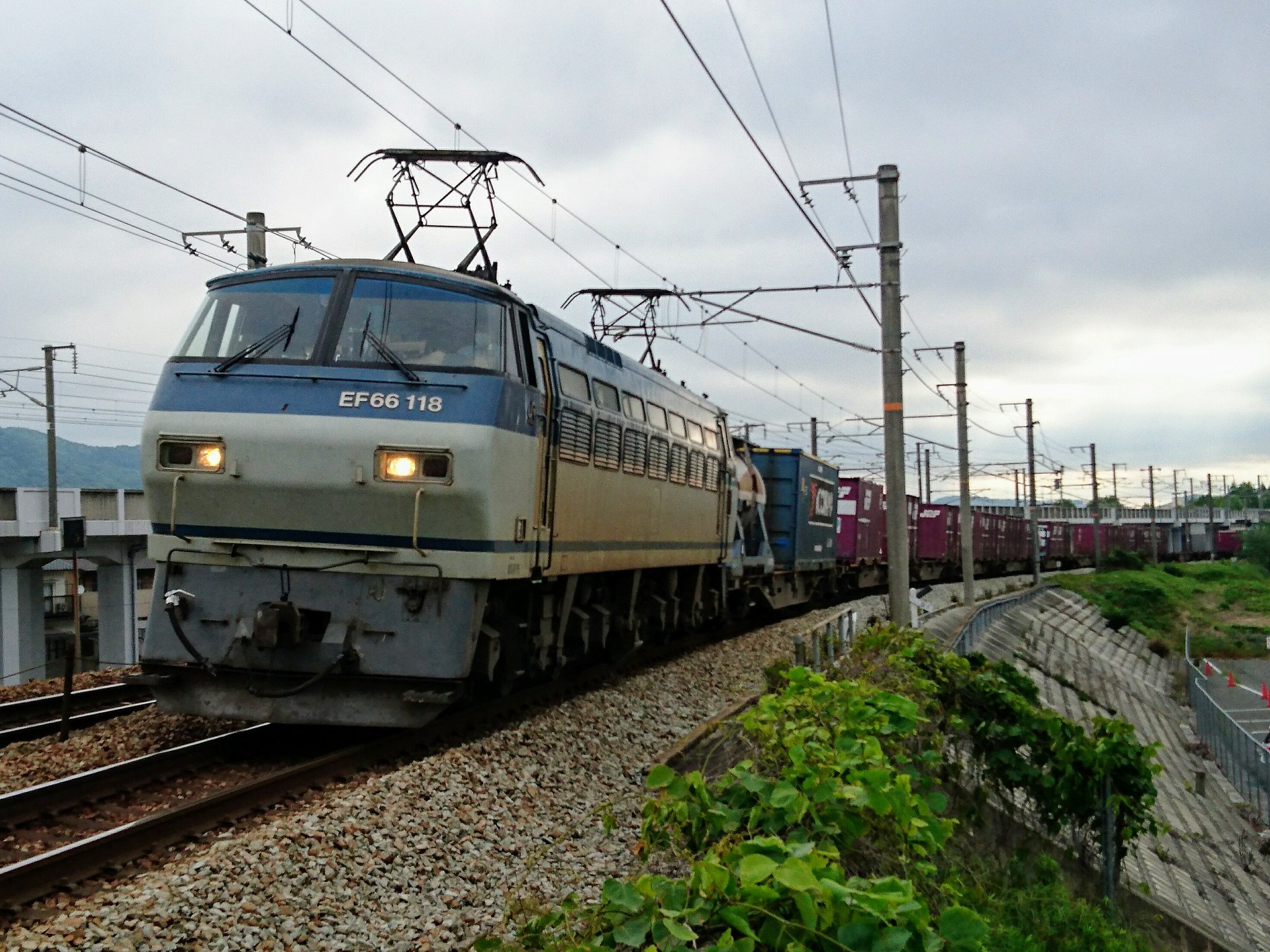 国鉄岡山 on Twitter: "67レ ひさびさにロクロク撮った EF66-118 高島～西川原にて…