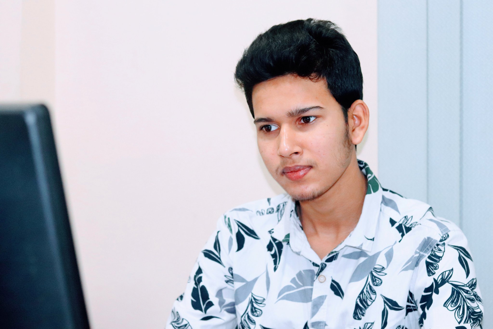 Onik Ahmed on Twitter: "worktime. #DigitalMarketingServices #socialmediamanager…