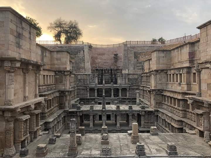 Rani ki Vav was constructed by Maharani Udaymati in the memory of Raja ...