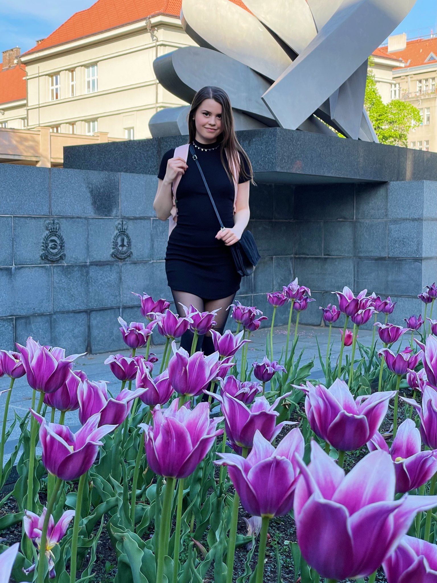 TW Pornstars - Jamie Young. Twitter. 🌷. 8:43 PM - 15 May 2021