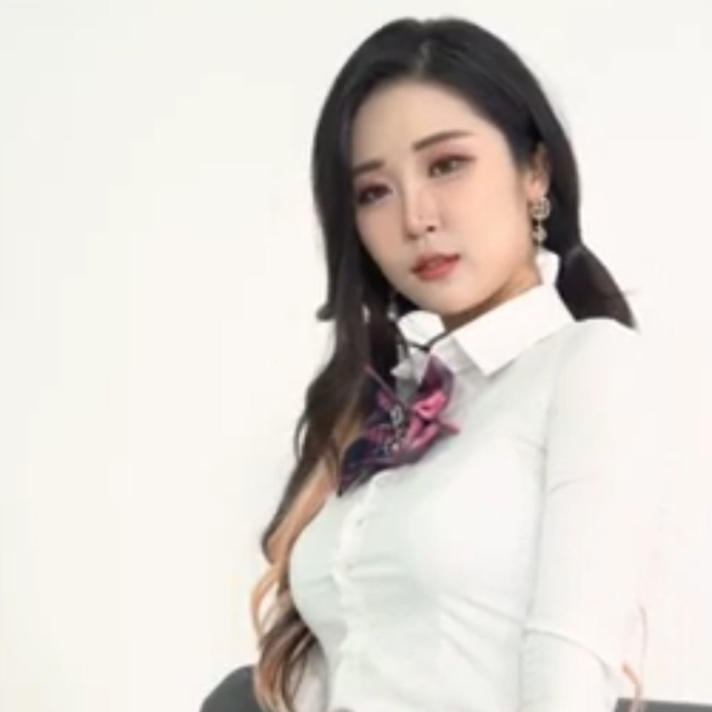 👩🏻‍🎓 #보미 #Bomi #걸크러쉬 #GirlCrush #보미 #bomi #걸크러쉬 #girlcrush bomi pics ia ...