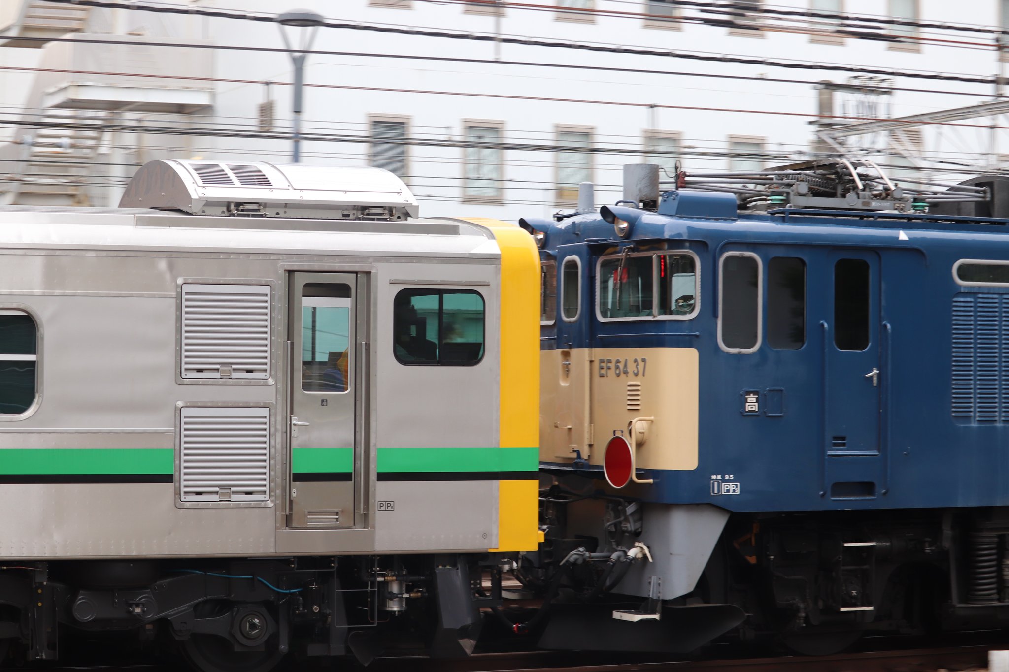 スーパービューことりこ on Twitter: "E493+EF64 37(高)試運転 八王子にて 時代を感じさせる撮影でした。…