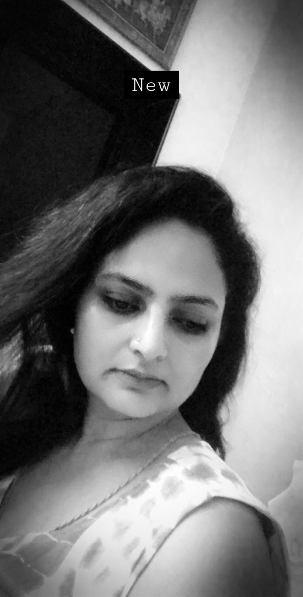 nimita on Twitter: "Chalo fir ekbaar...Black and white https://t.co/VSsbxifdy9" / Twitter
