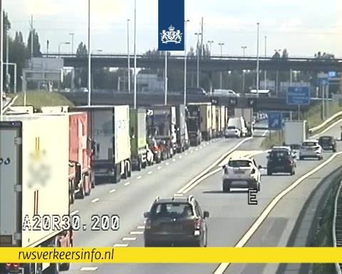 Rijkswaterstaat Verkeersinformatie on Twitter: " | Door een ongeluk op de #A20 richting Gouda ...