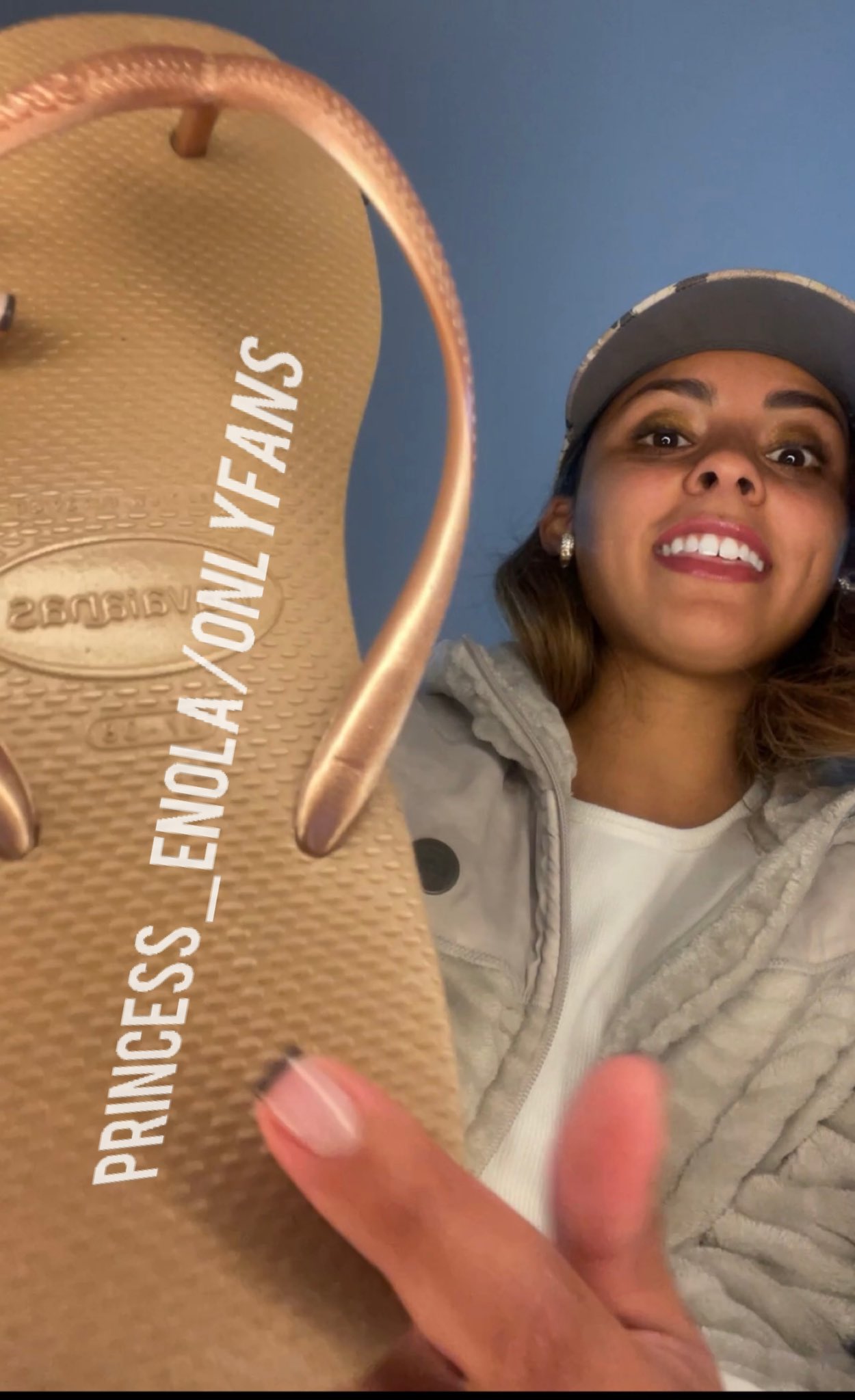 Princess Enola π¦ Of 16 On Twitter Hey Footslave I Got You β Youre Gonna Clean My Feet And