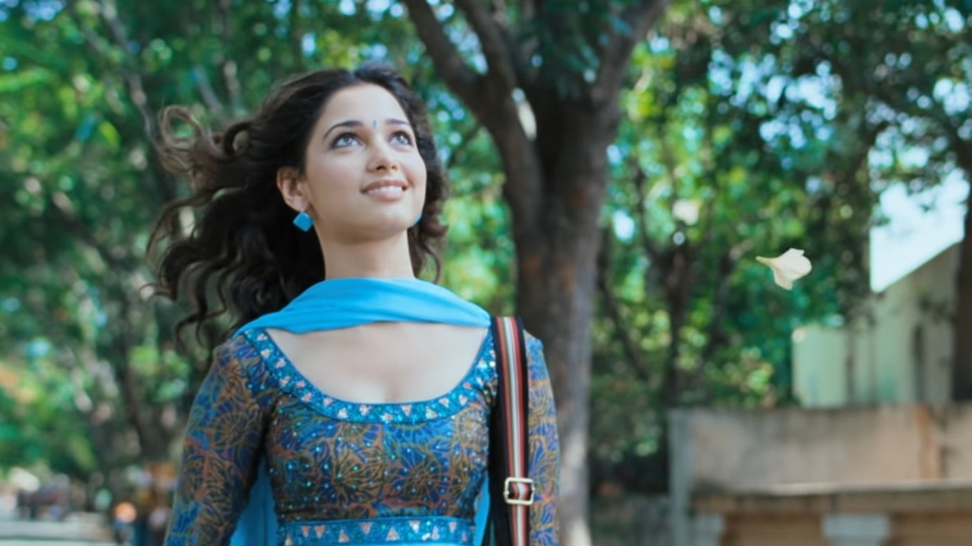 Tamanna Wallpapers In Paiya