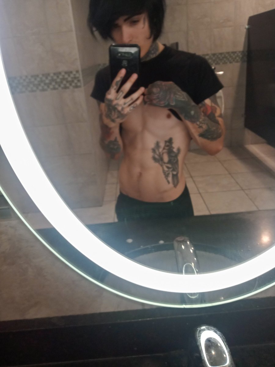 trukait__ on Twitter: "What's your OnlyFans price info. Inbox 📩📩📩…