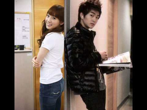 Taeyeon And Onew