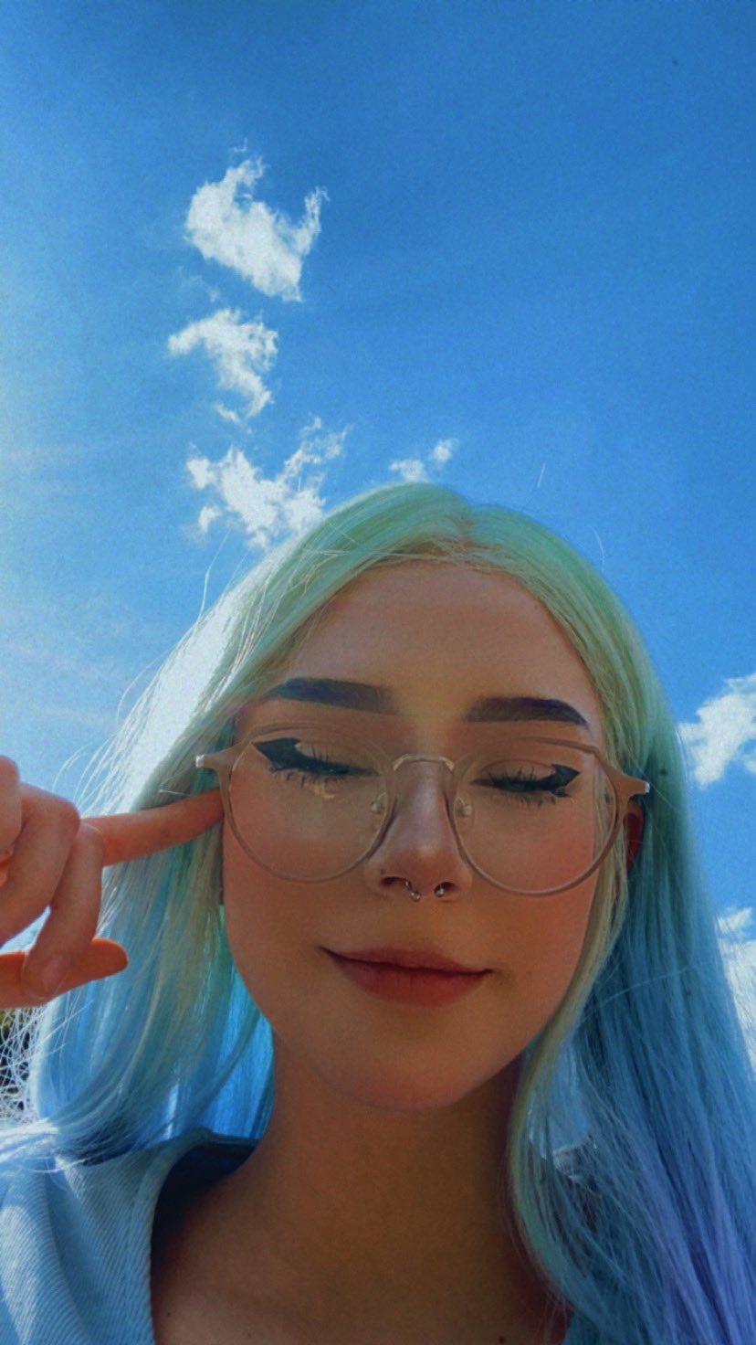 TW Pornstars - Angela Halee. Twitter. Have a good day!. 3:14 PM - 3 Jun ...