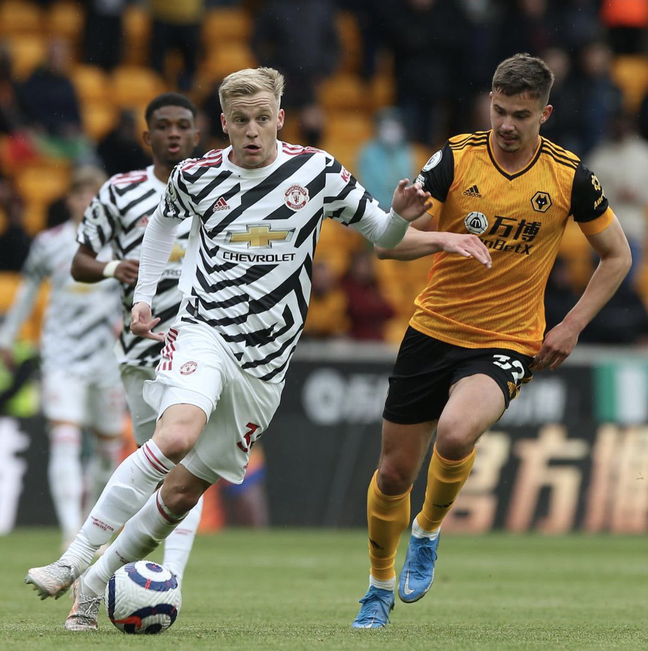 Statman Dave on Twitter: "Donny van de Beek’s game by numbers vs. Wolves: 89% pass accuracy 6 ...