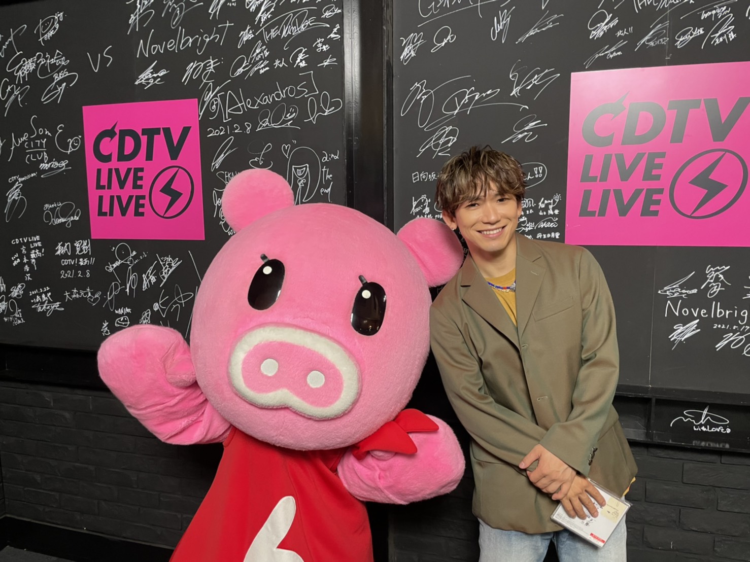 TBSCDTV on Twitter: "大人気''踊ってみた''ダンス企画MC #NAOTO & #Boona コンビでお送りしました🐽♪ 2人のダンスも 息ぴったりだったよ〜〜〜🕺💃♫ ...