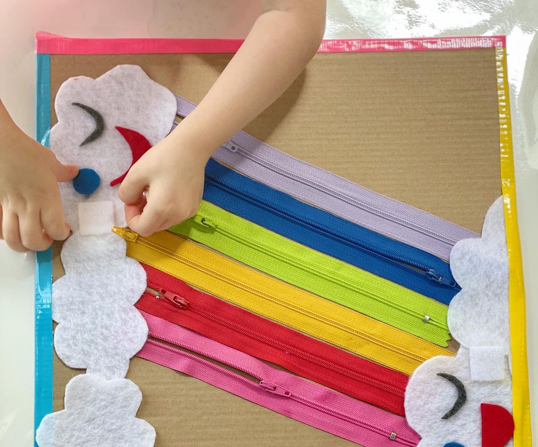 6 Simple Activities to Build Fine Motor Skills in Your Child | Rising ...