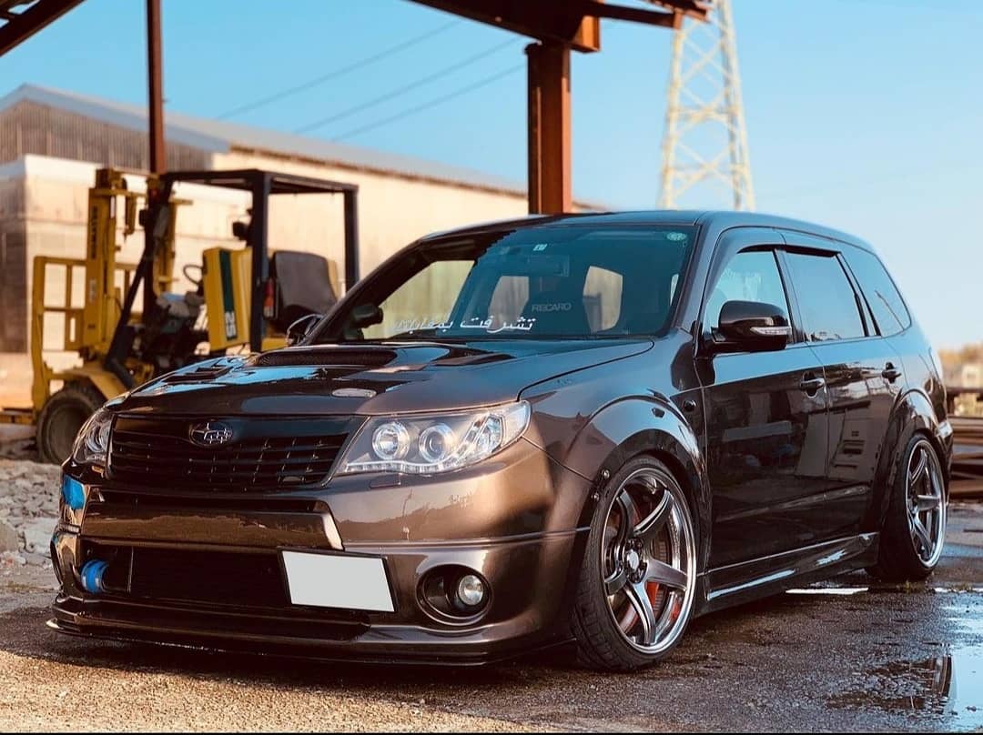 Slammed Subaru Forester 09