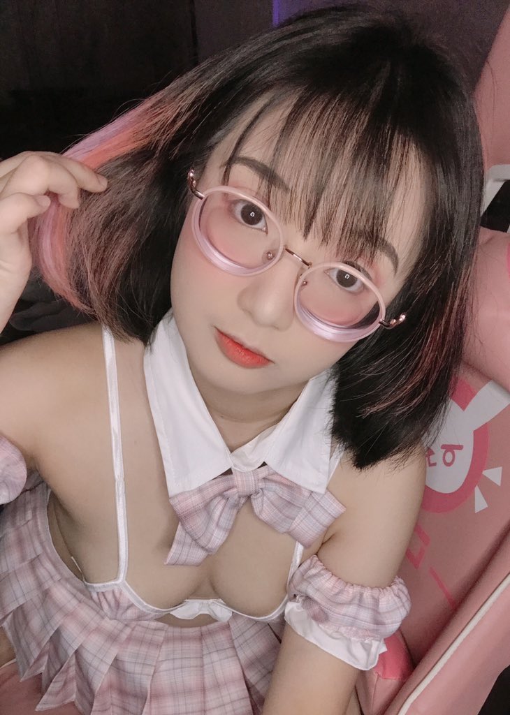 Korixoxo - コオリ on Twitter: "เด็กดื้อต้องโดนอะไรน๊าาาาาาาาา ~ งื้อออออ สนัUสนุuทุuการศึกษาและเลีย ...