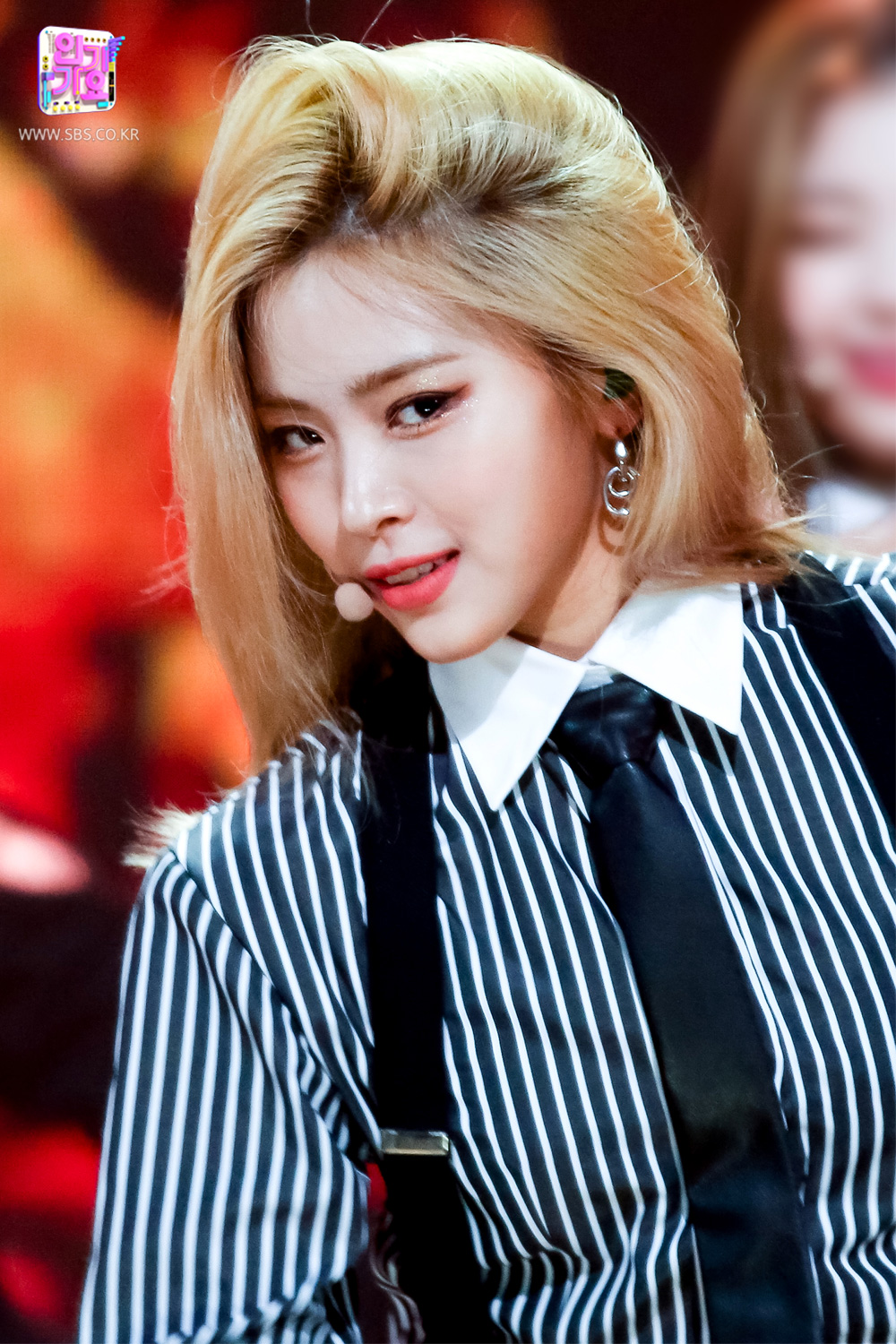 itzy pics on Twitter: "sbs inkigayo pd note ryujin https://t.co/WWhTiRTKqu" / Twitter