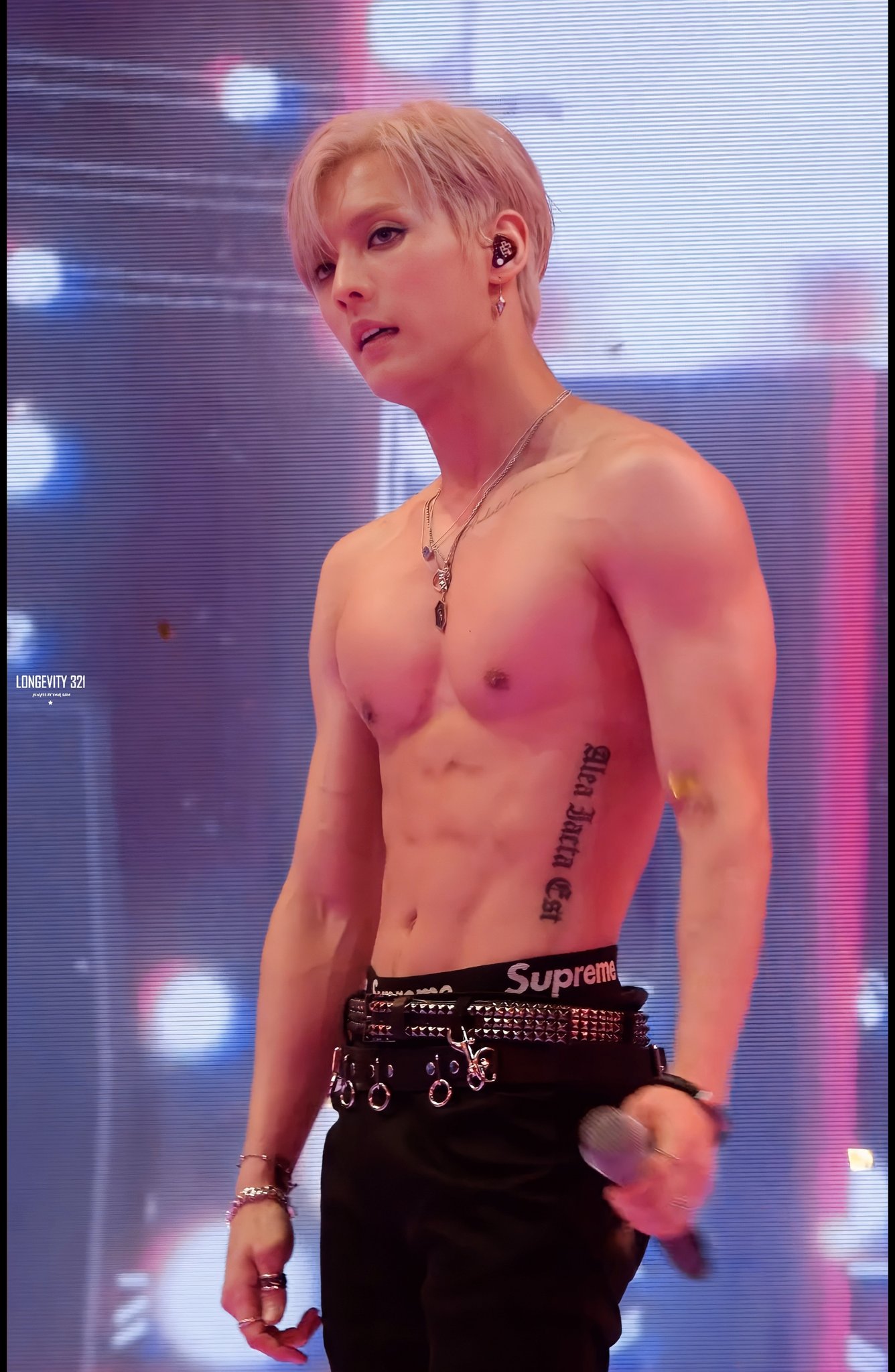 Minhyuk Btob Abs