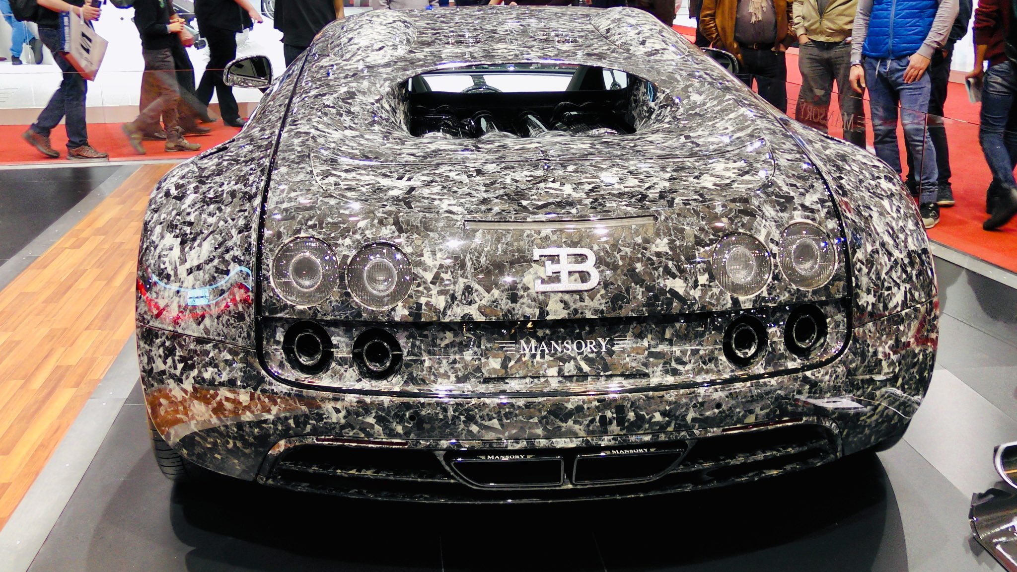 Diamond Bugatti Veyron Super Sport