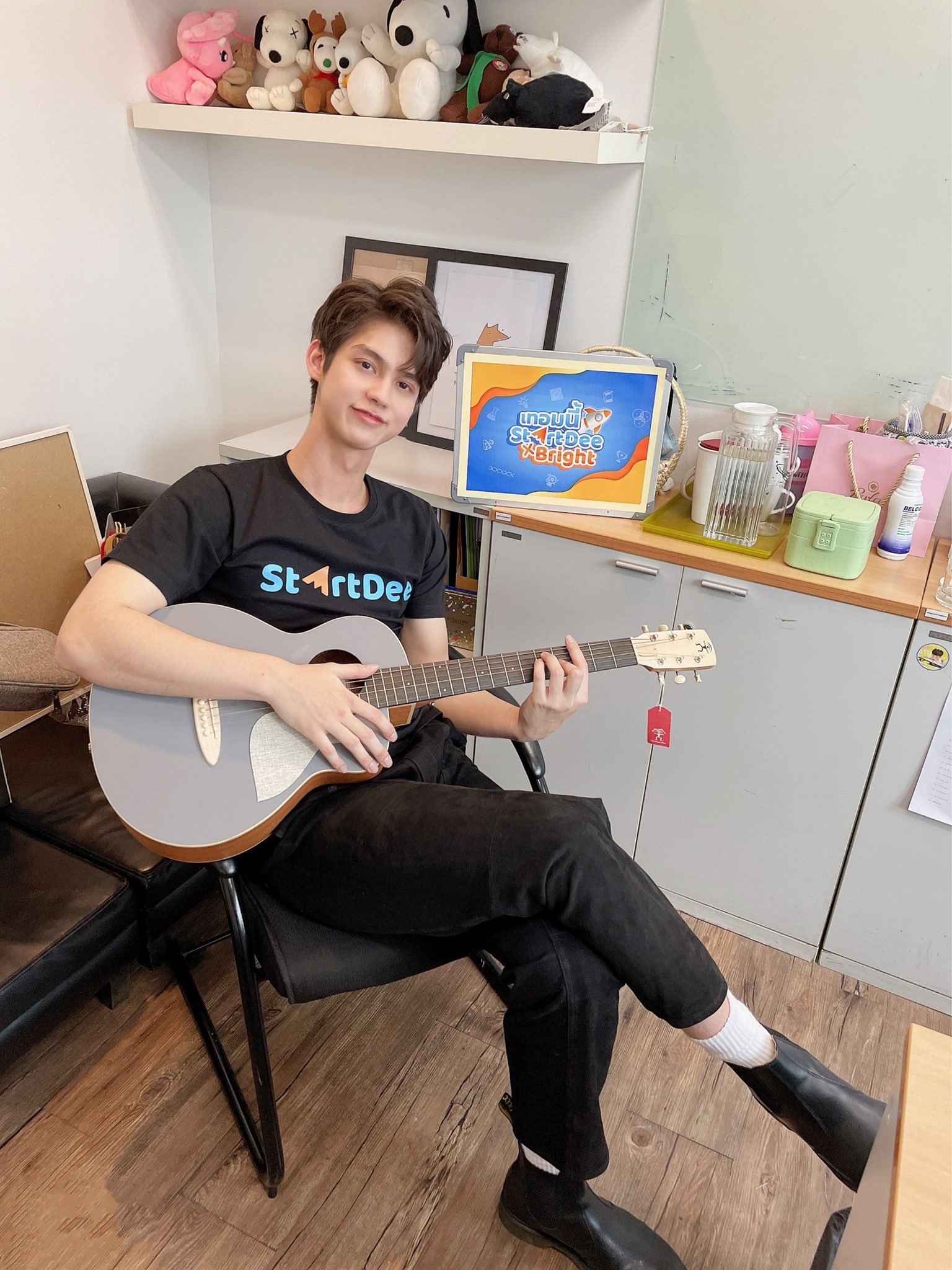 bbright on Twitter: "เจอกัน 3 ทุ่มตรงในแอป StartDee! @startdeeth โหลด StartDee ลงทะเบียน มา ...