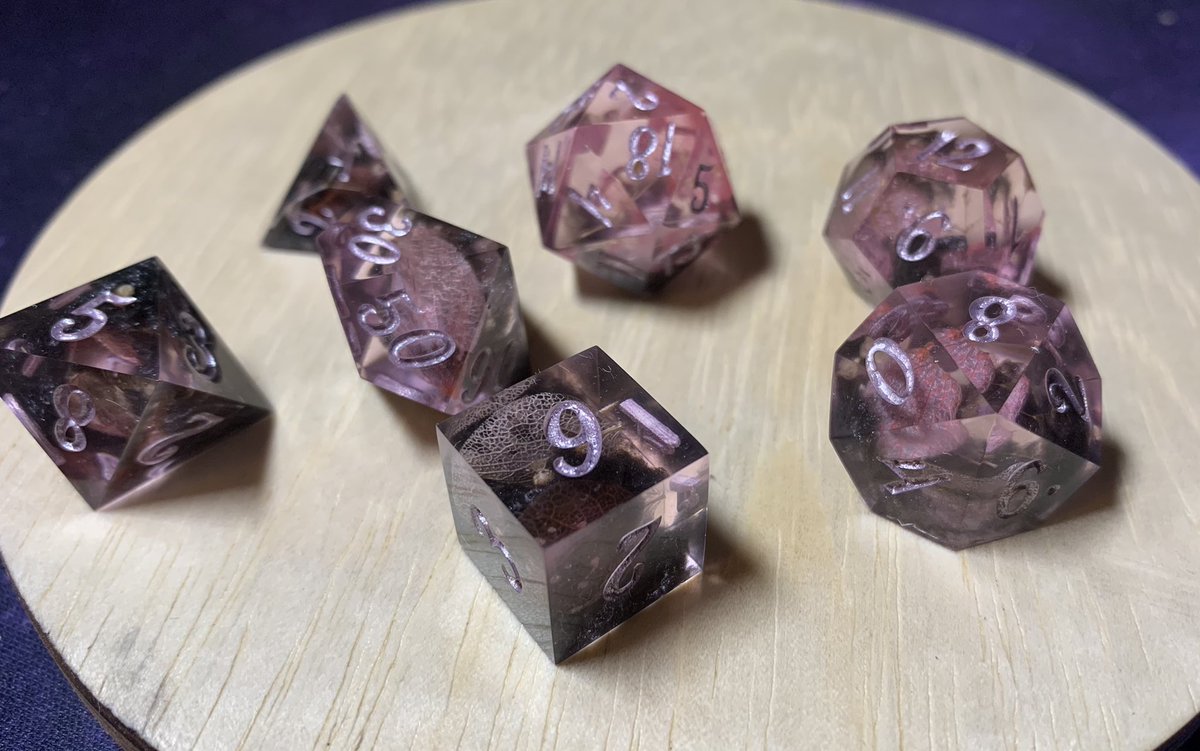Dragon’s Dice Hoard (@DSdicehoard) | Twitter