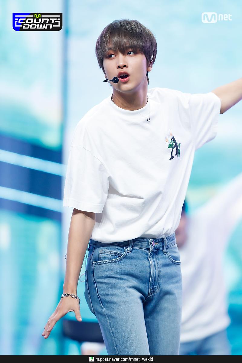 NCT INDONESIA Fanbase 💚 🇮🇩 on Twitter: "[📸PIC] 210601 Penampilan #NCTDREAM - 'Dive Into You' di ...