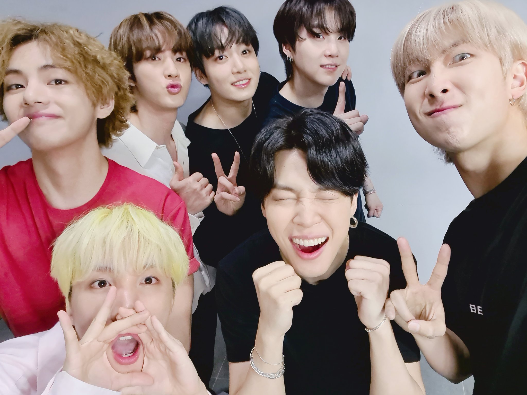 방탄소년단 on Twitter: 방탄소년단 on Twitter: