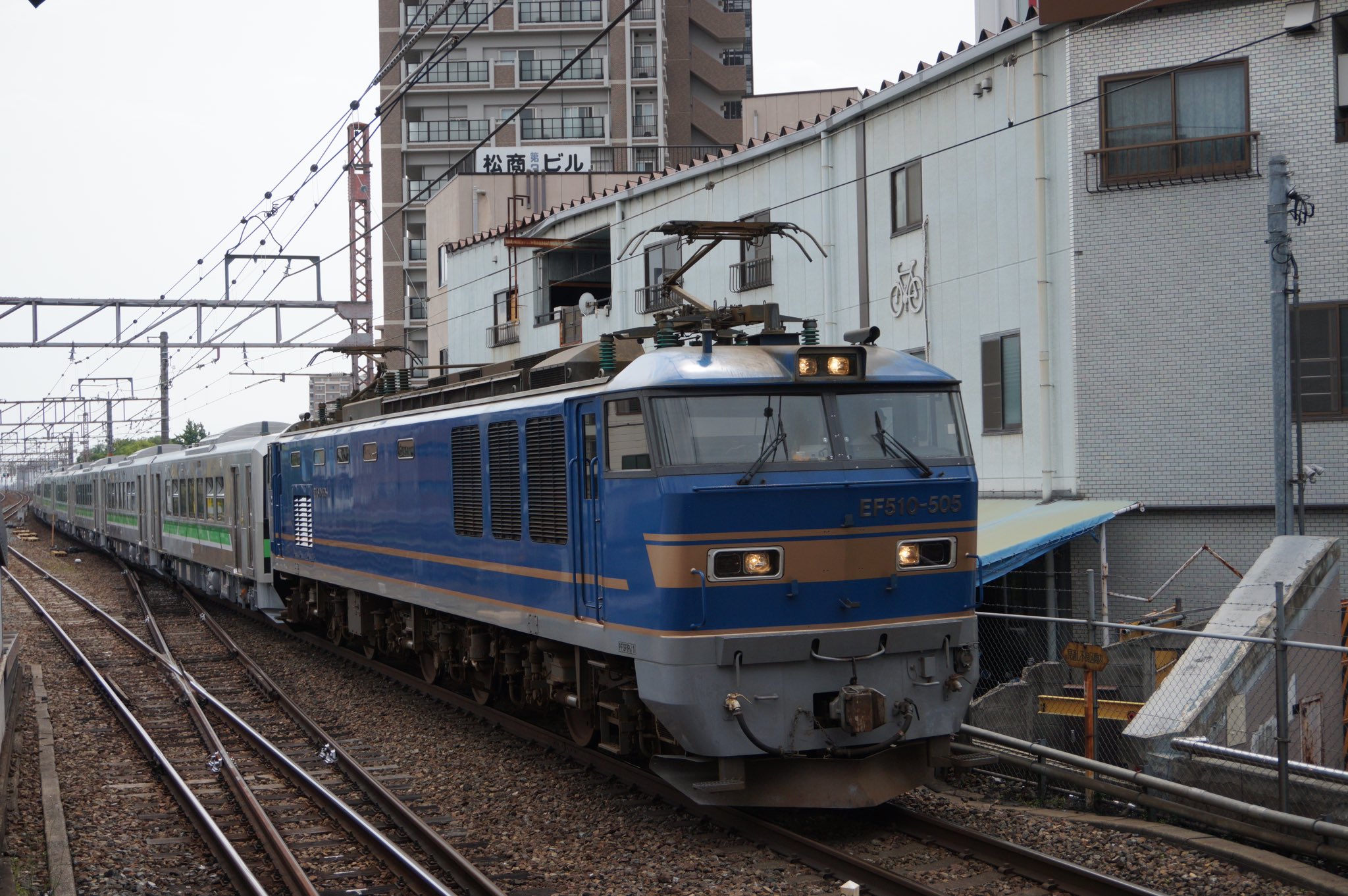 慎 on Twitter: "EF510-505+JR北海道H100形…