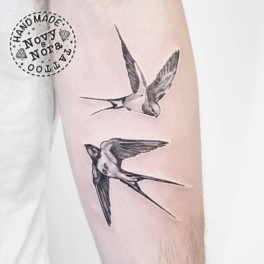 Rondini Realistiche Tattoos TATUAGGIO TEMPORANEO Set Di 2 Rondini