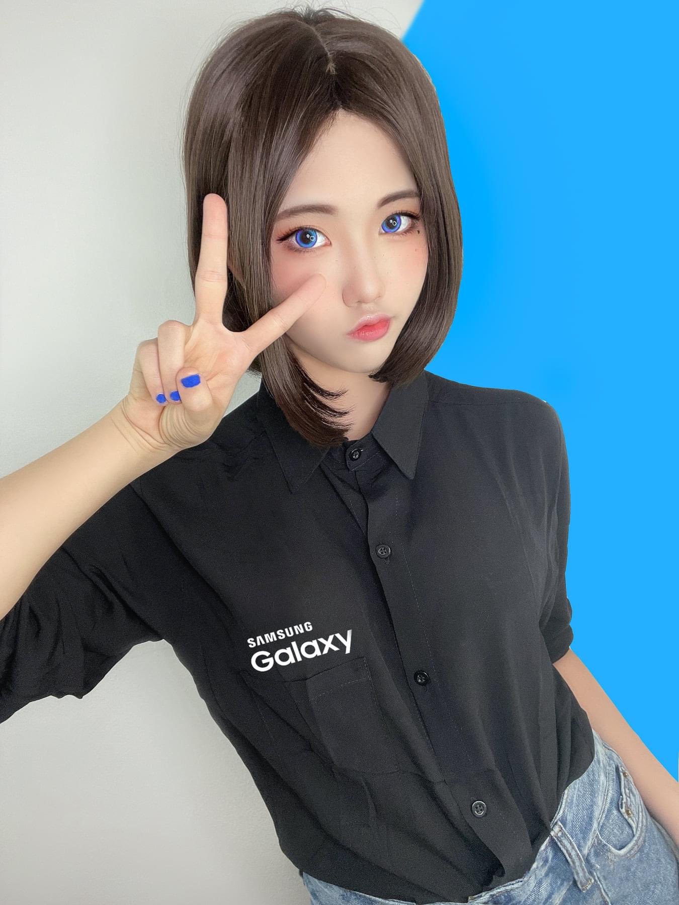 TW Pornstars - 1 pic. Moii もい♥. Twitter. 𝗛𝗘𝗟𝗟𝗢 Samsung virtual ...
