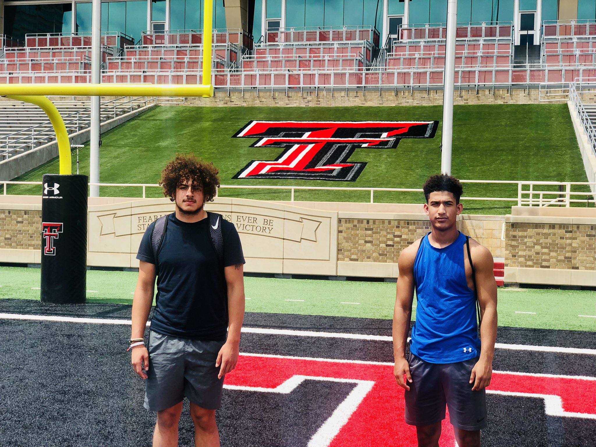 stevenbush on Twitter: "Checking in 📍 #nobodycaresworkharder…