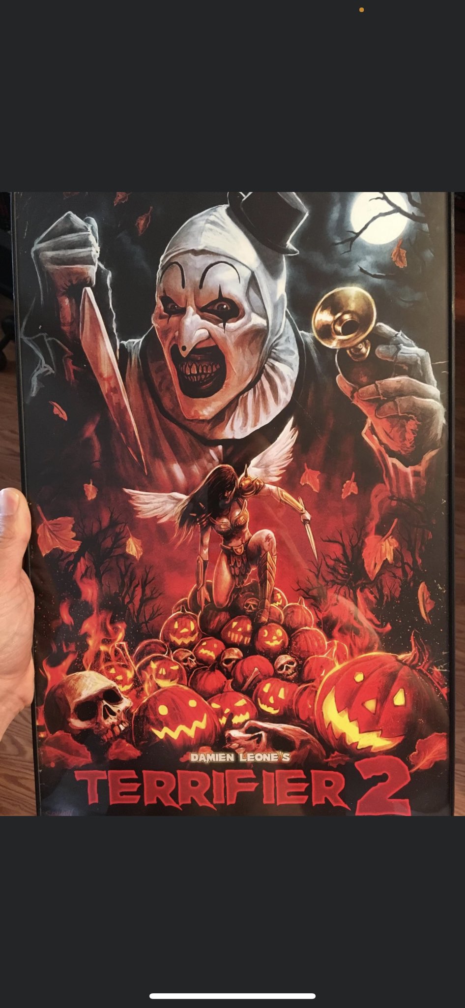 Details more than 61 terrifier 2 wallpaper best - in.cdgdbentre