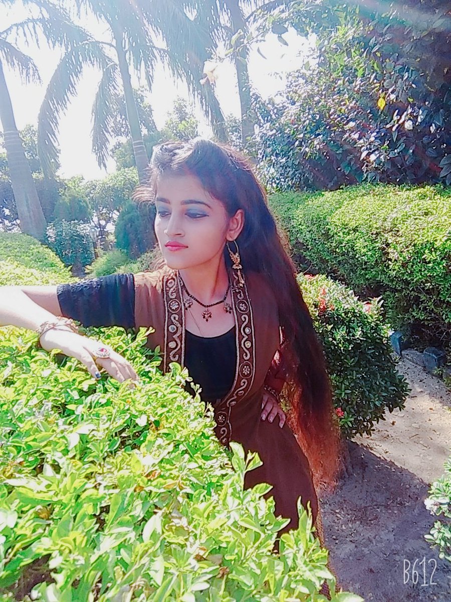 Soumi Sen (@Official_mimi20) | Twitter