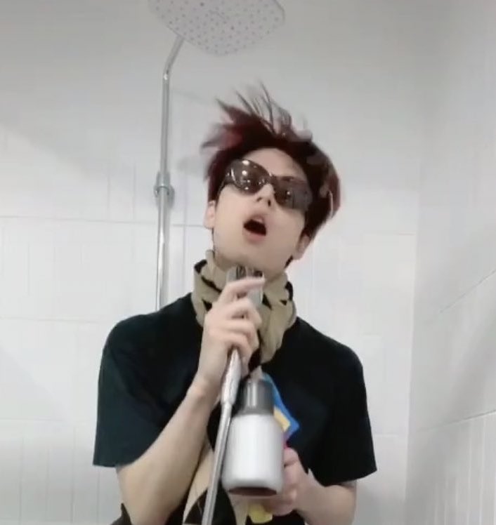 ˚ ₊⁎ 히쥬 ⁎⁺˳ ༚ (@luv_zzu) | Twitter