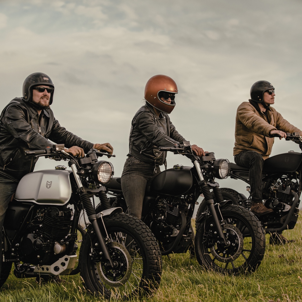 Cafe Racer Buat Touring | Reviewmotors.co