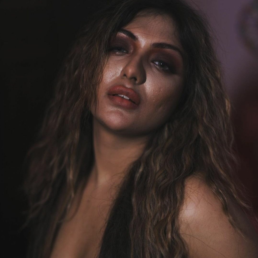 Menaa (@Menaa54884118) | Twitter