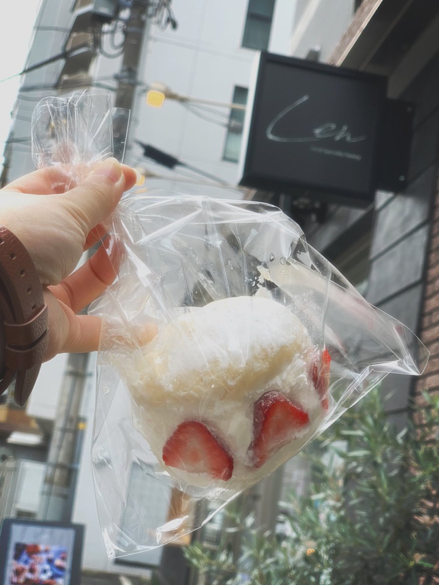 口から先に産まれてきたわたし (@pink_mon_nemui) | Twitter