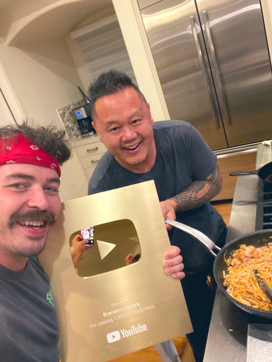 Donut Operator 🍩 on Twitter: "Ended up with this little guy before Brandon so ima hang out with ...