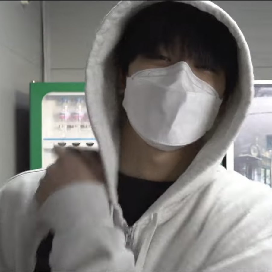 ˚ ₊⁎ 히쥬 ⁎⁺˳ ༚ (@luv_zzu) | Twitter