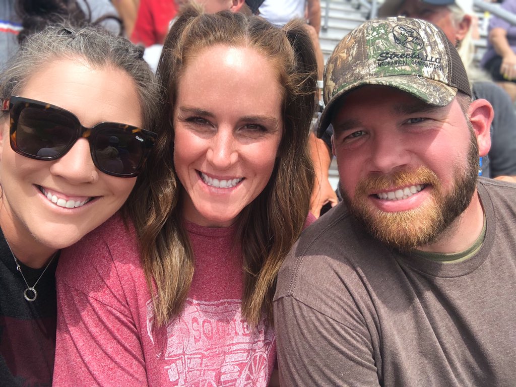 Kayleigh Hill's Instagram, Twitter & Facebook on IDCrawl