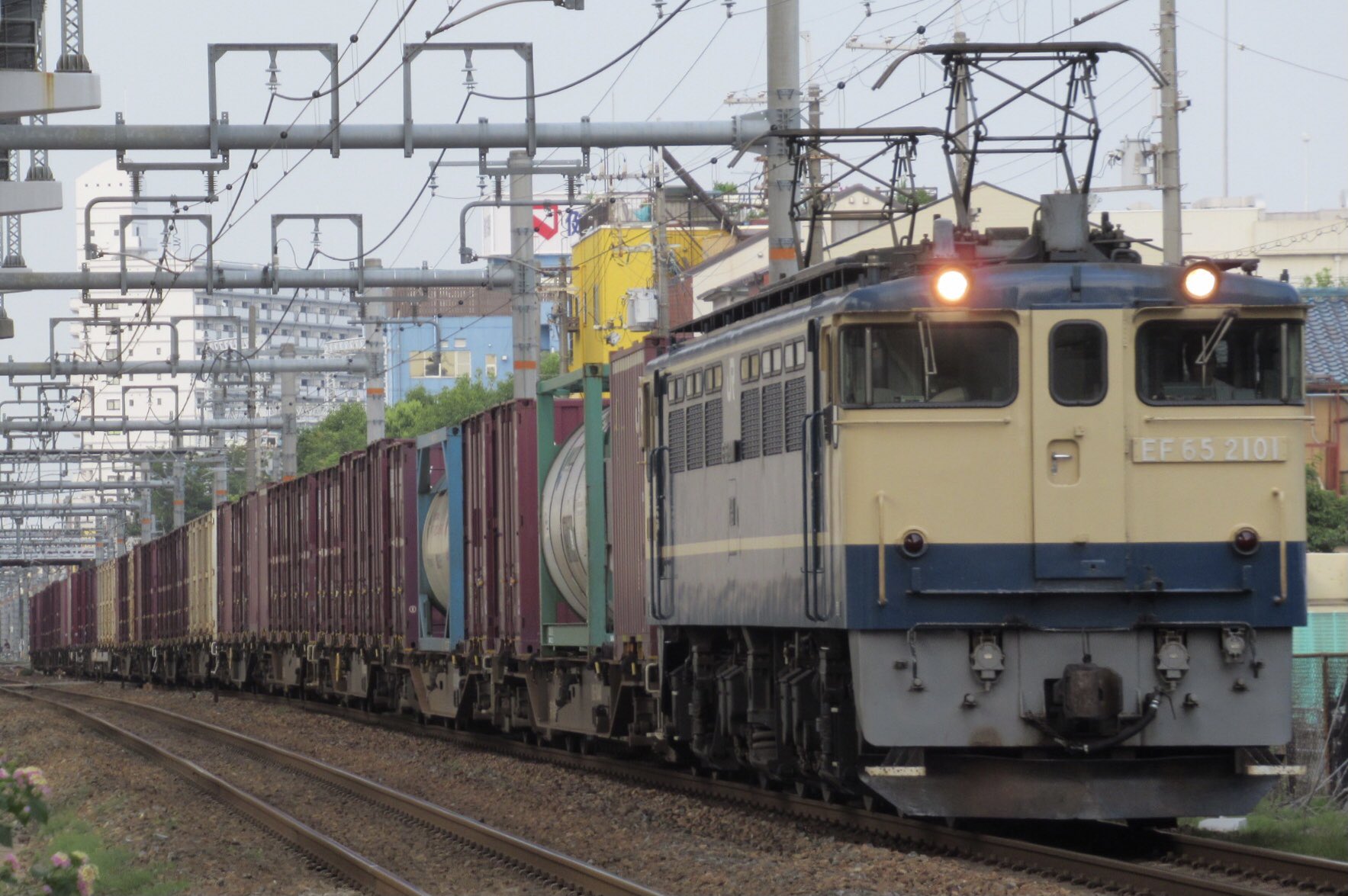 なないろ鉄道 on Twitter: "2021/06/08(火) 75ﾚ EF65-2101 @宮原操ー塚本信…