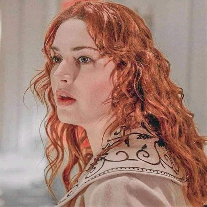 Kate Winslet Titanic Hair Color