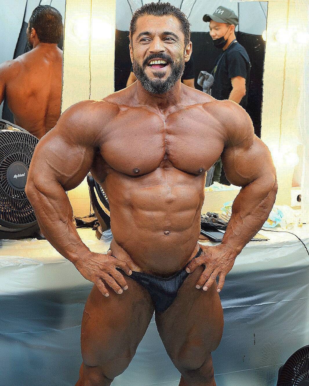 MuscleColtStar (MCS) 44K ️ Thanks on Twitter: "Mahmut muscle daddy fantasy 🤤 ️😍 https://t.co ...