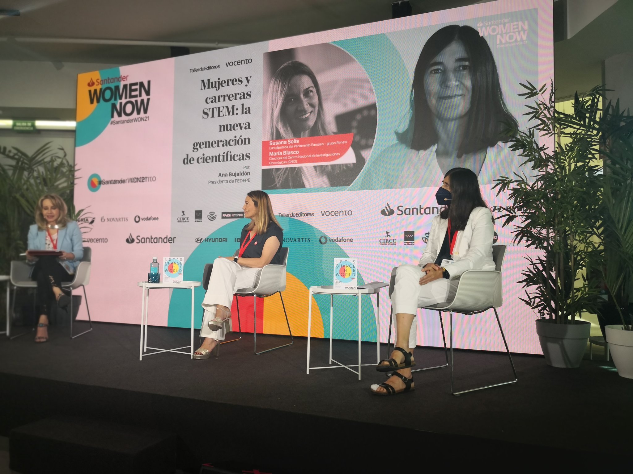 Nuria Coronado on Twitter: "La sociedad no puede avanzar hacía la #igualdad sin mujeres en el ...