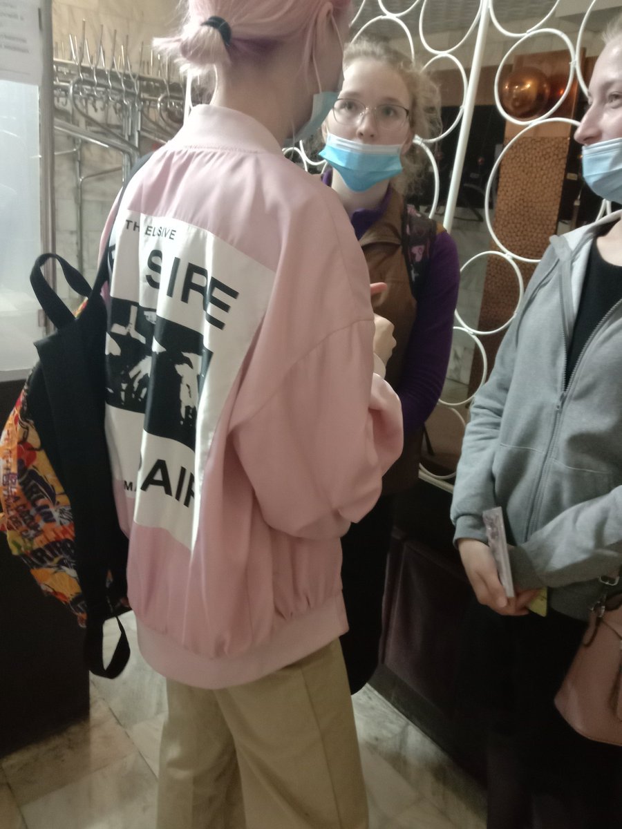 Коричная_булочка_с_перцем (@prosto_bloop) | Twitter