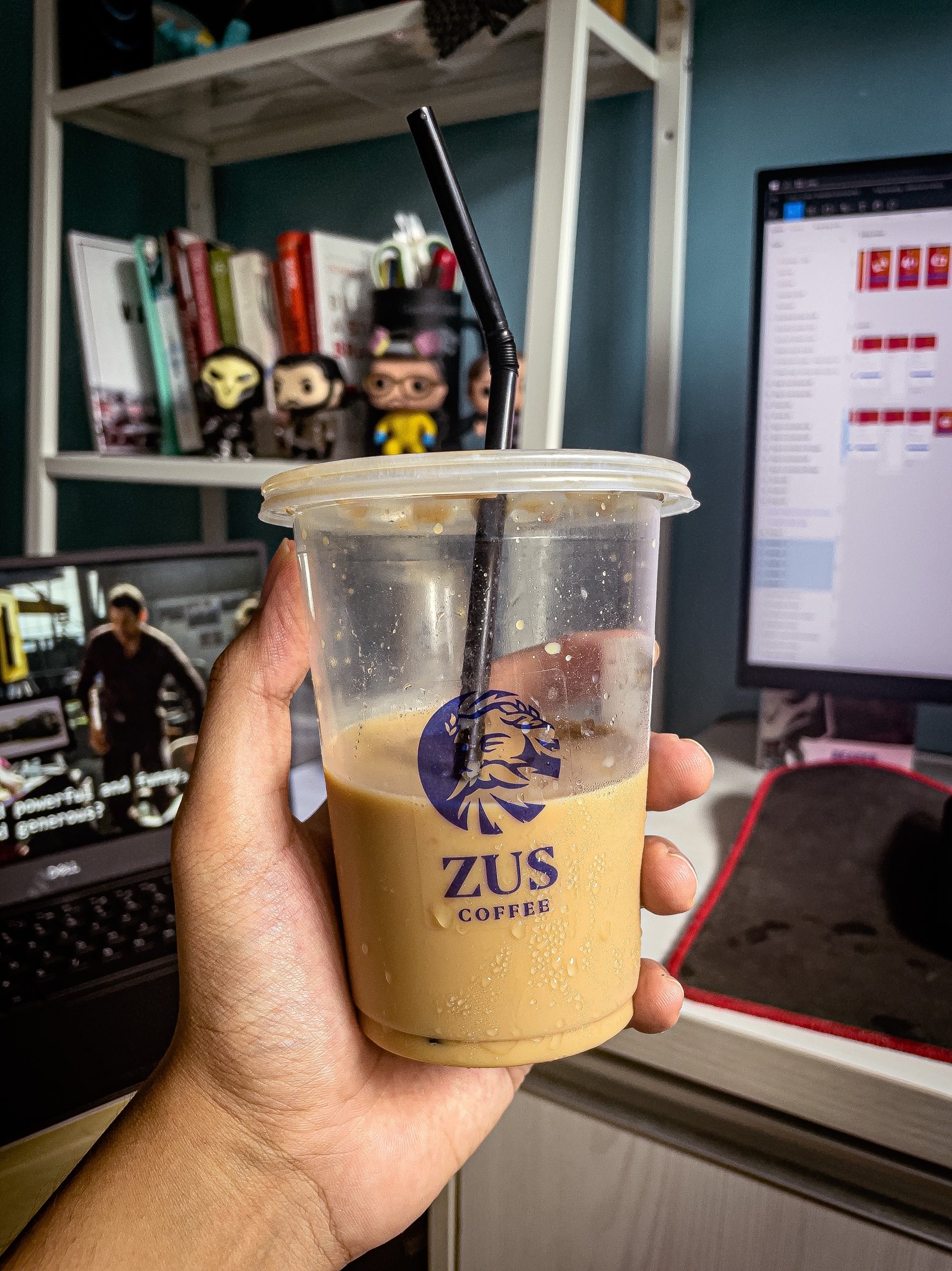 Izzul Syazwan | Majlisku.app on Twitter: "Ramai kagum bila tau brand ni adalah dari tempatan ...