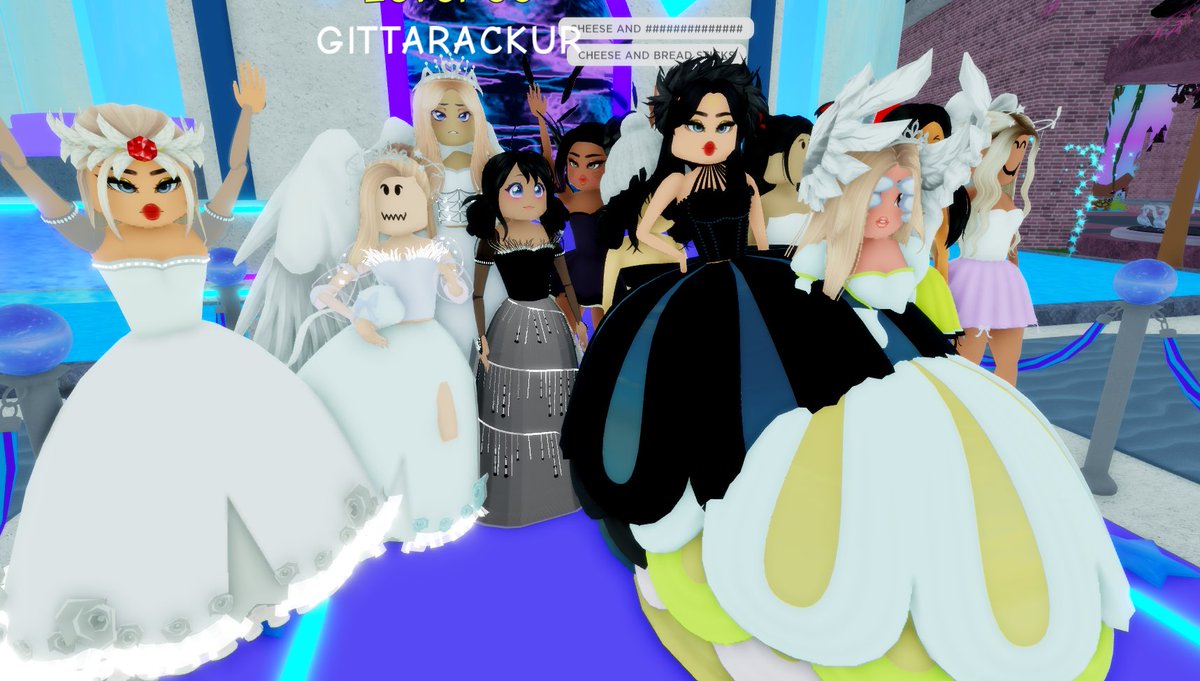 Misunderstood Royale High Outfits UwU Market On X: "Weebcon 2024