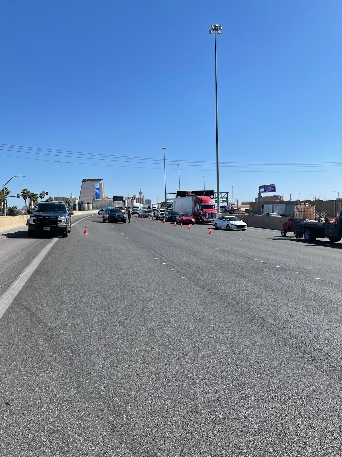 Nhp Southern Command On Twitter Trafficalert Vehicle Fire On I 15 Nb