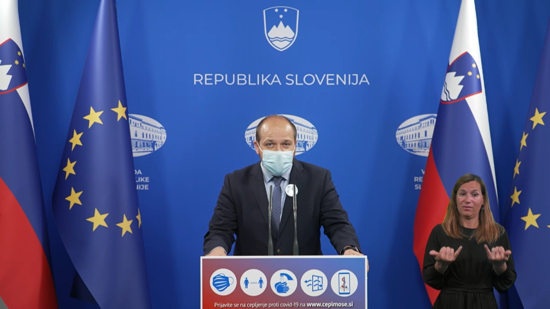 Vlada Republike Slovenije on Twitter: "Minister Janez Poklukar: Epidemiološka slika v Sloveniji ...