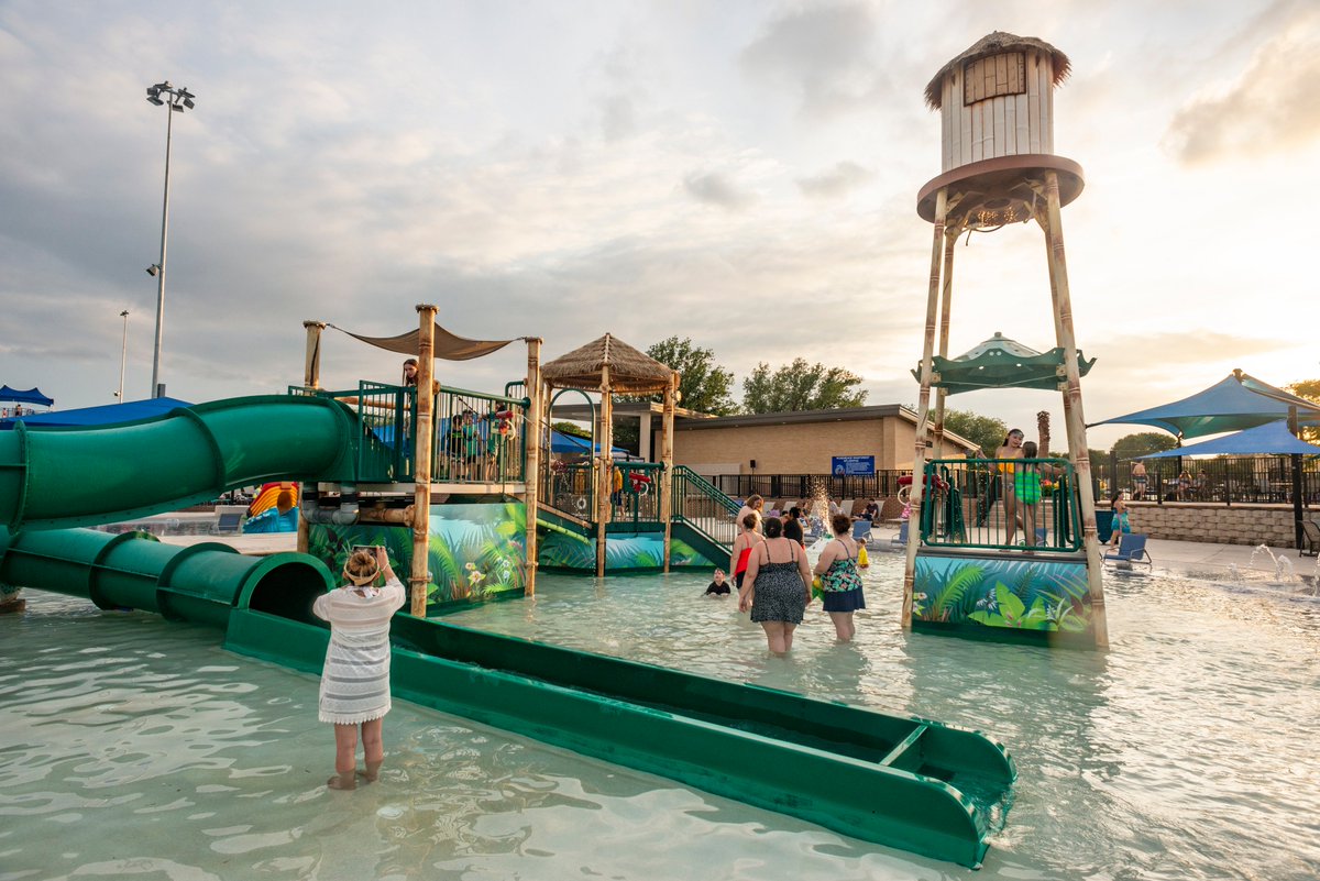 Rosemeade Rainforest Aquatic Complex