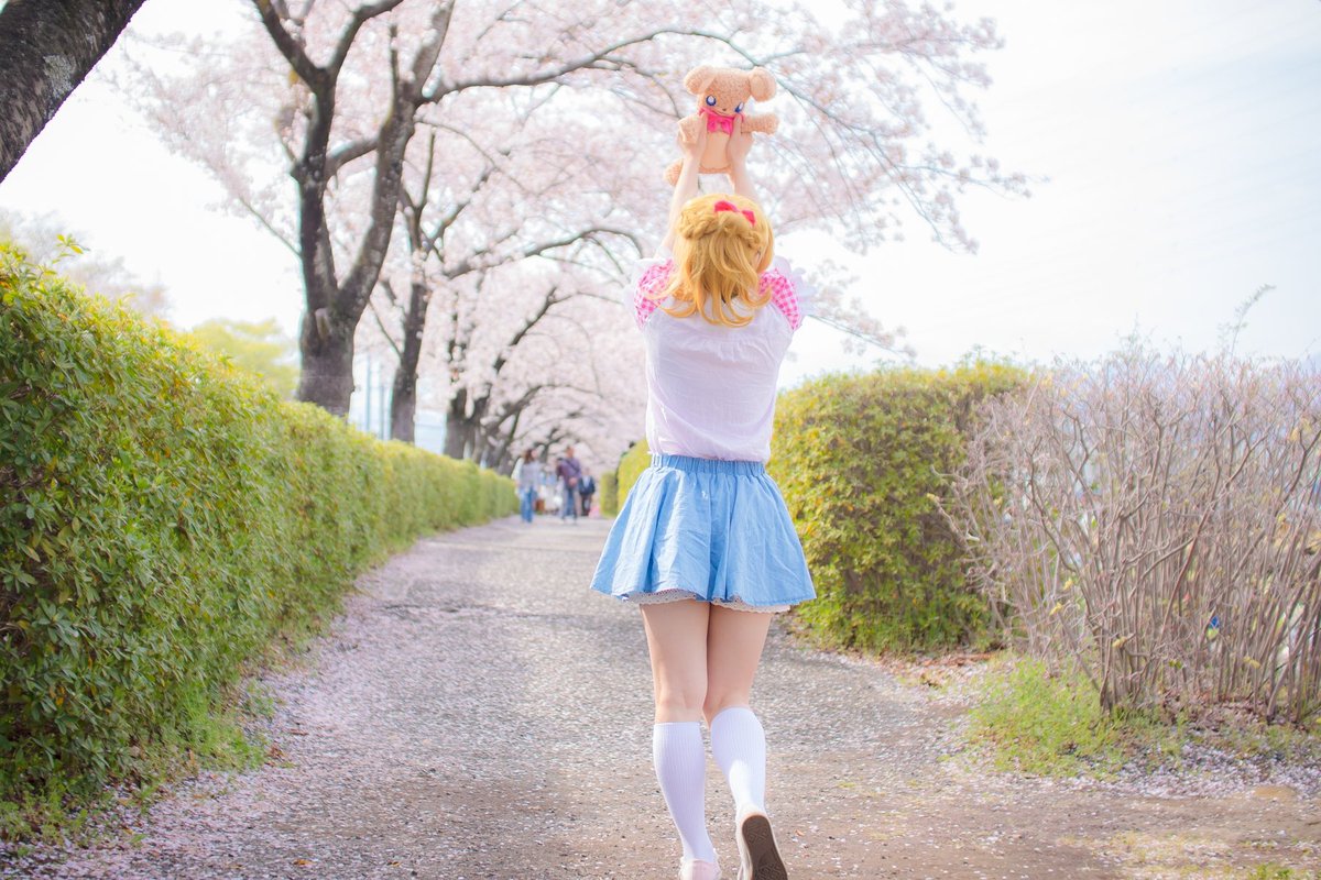 kiki( ㆁωㆁ)1年分のビールが欲しい (@kiki__cos) さんのコスプレ作品まとめ (11 件) - Twoucan