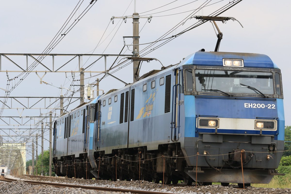 鉄道写真総合技術研究所 on Twitter: "今日の撮り鉄③ 2088レ EH200-16+コキ 臨8764レ EH200-22+ムドEH200-14 4067レ EF210-311+コキ ...